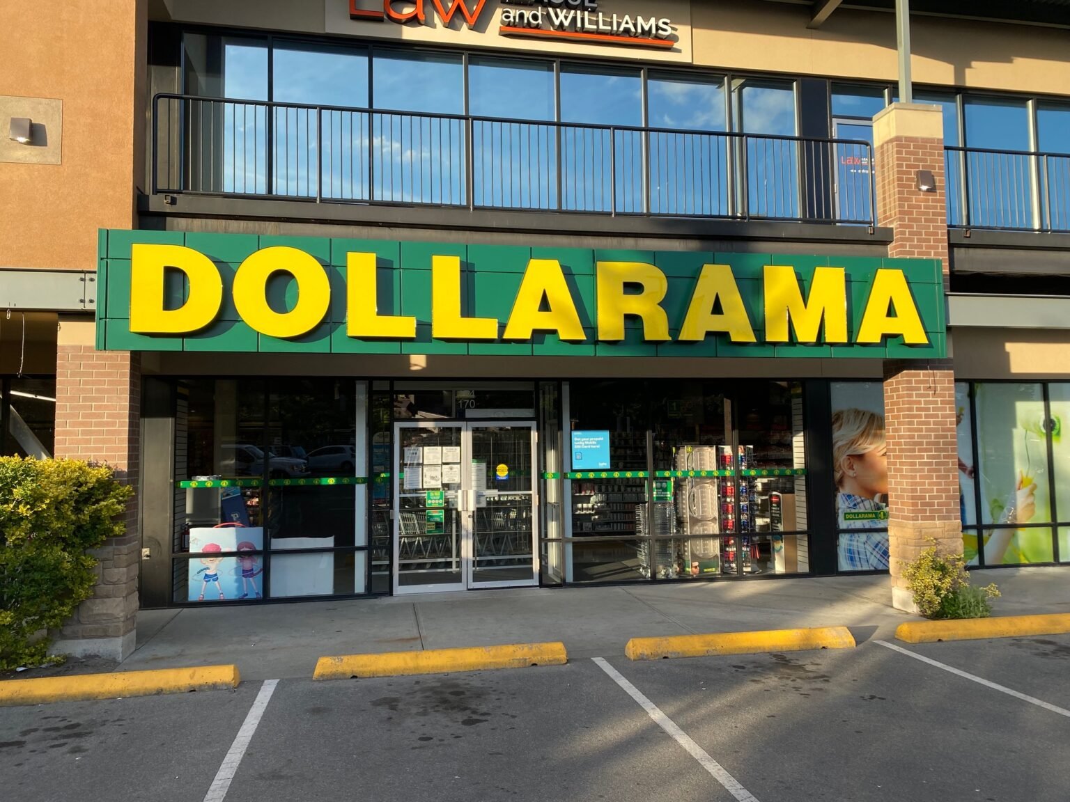 Dollarama – Enseignes Dominion